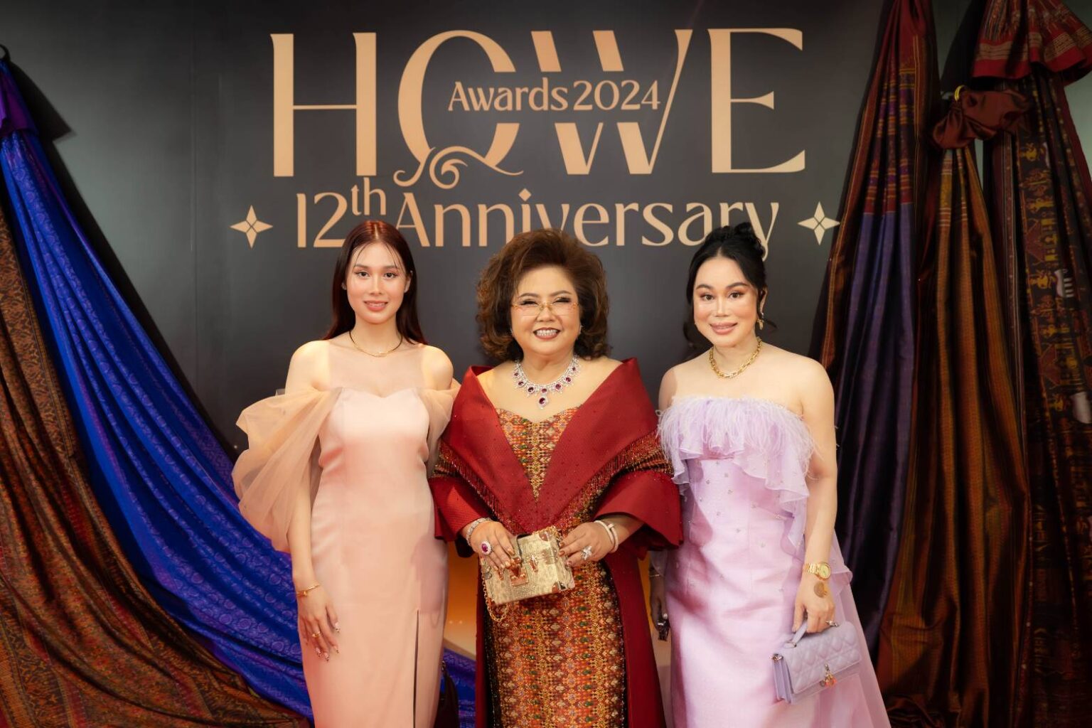 รางวัล HOWE Smart CEO Award 2024คุณทัศนี วรรณทอง CEO บริษัท เวก้าเนเจอร ...